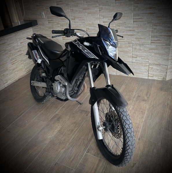 Xre bico m Azul :: saspebooks.com